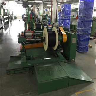 Self Traversing Takeup | Gemwell Machinery