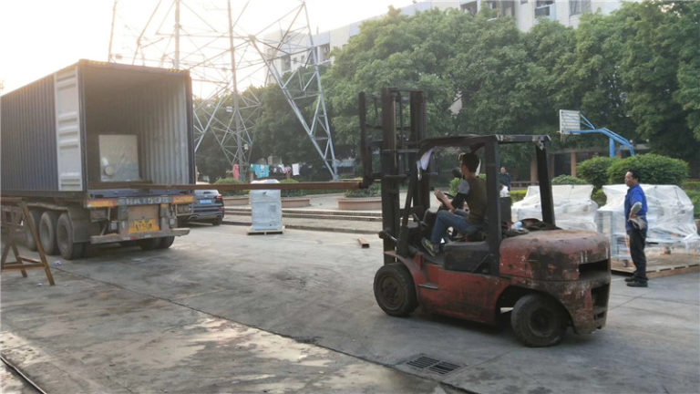 complete sets equipments for high speed date cables loading into 4 ...